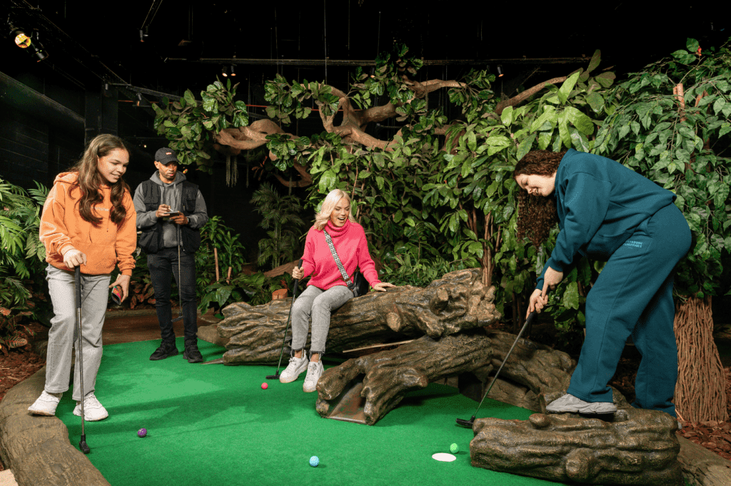 Treetop Golf - Printworks Manchester