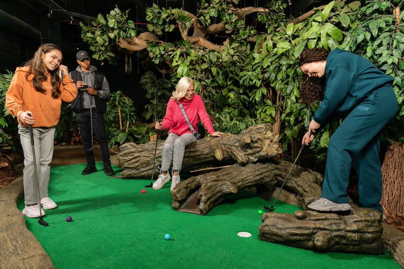 Treetop Golf - Printworks Manchester